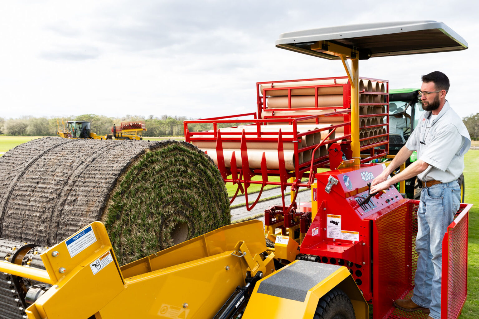 Semi-Automatic Sod Roll Harvester - Magnum ENP